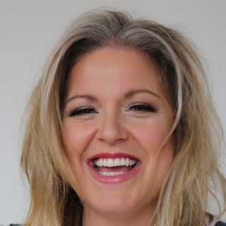 Christine Meehan-Berg | Comedians | The Stand Restaurant & Comedy Club