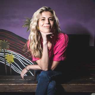 Kiki Andersen's Upcoming Shows | Comedians | The Stand Restaurant ...